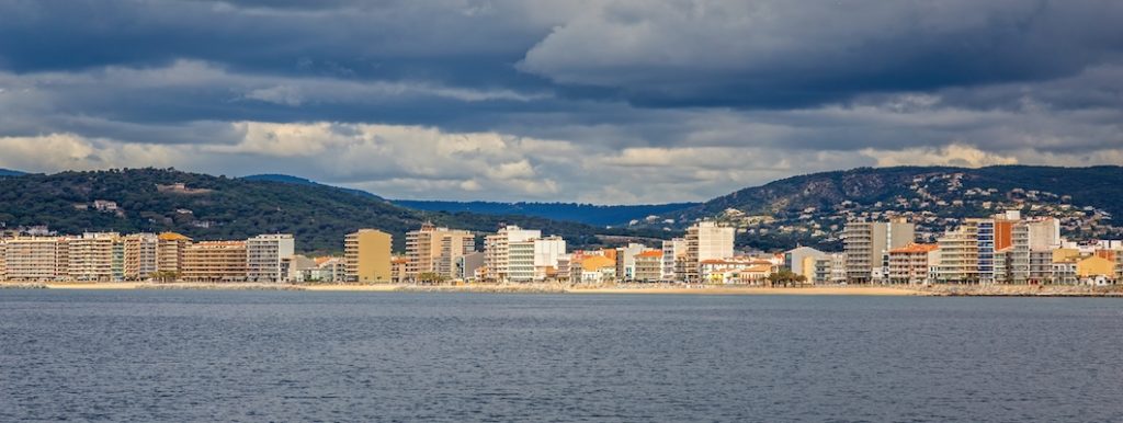 Enjoy a Relaxed and Peaceful Way of Living in Calonge Villas - Club ...