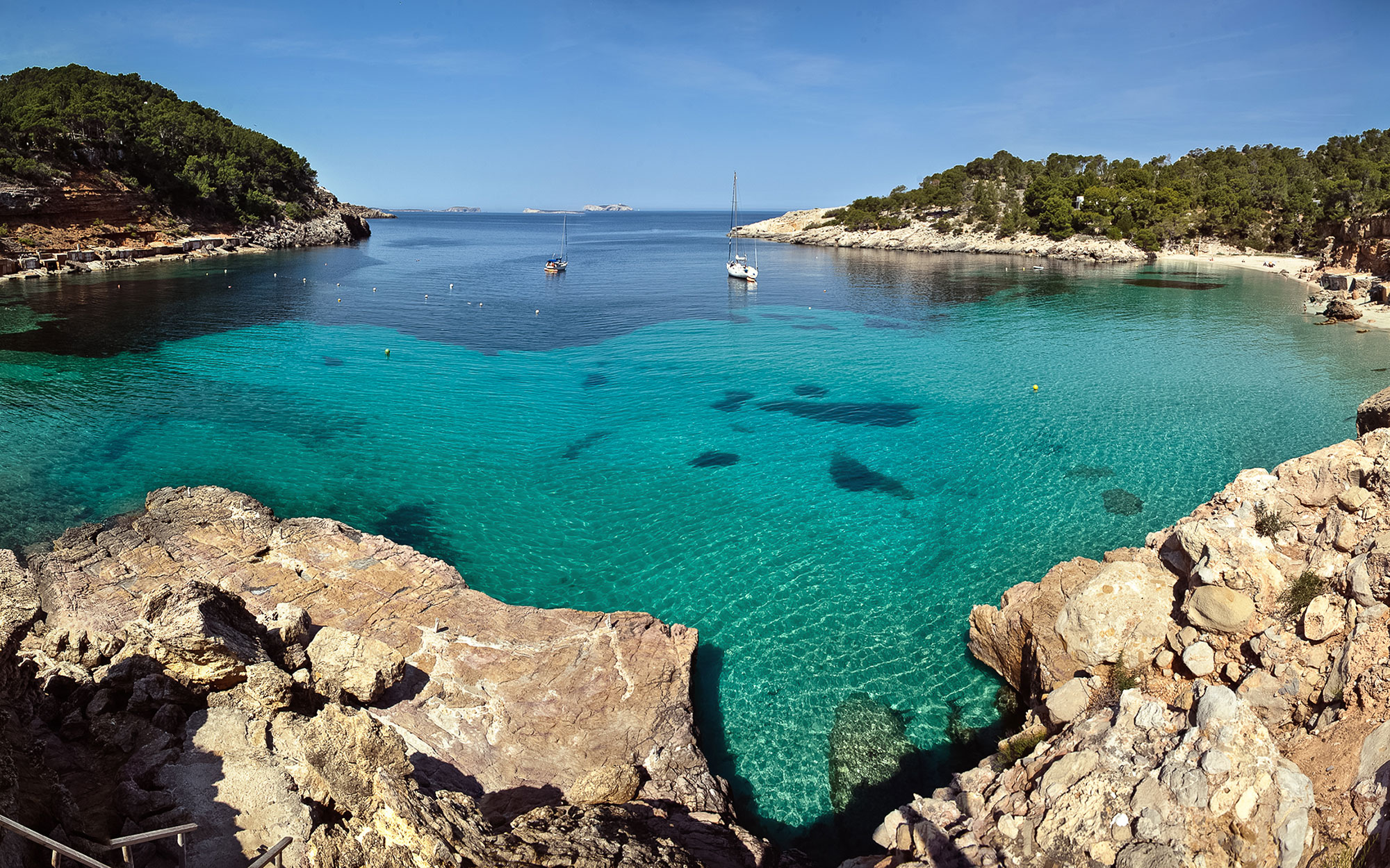 The Wineries and Beaches of Costa Brava - Club Villamar