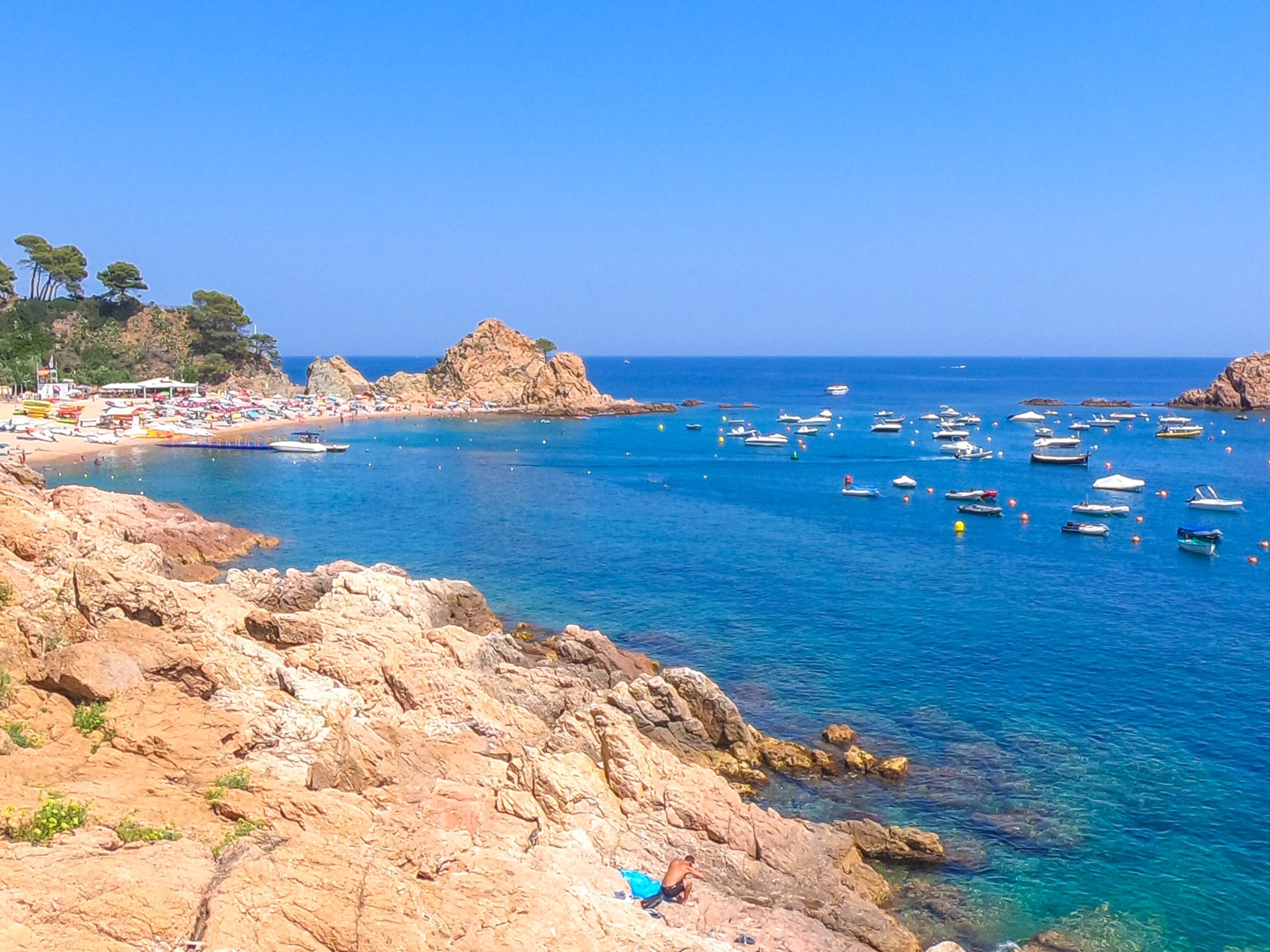 Tossa de Mar’s Beaches: Which One Is Right for You? - Club Villamar