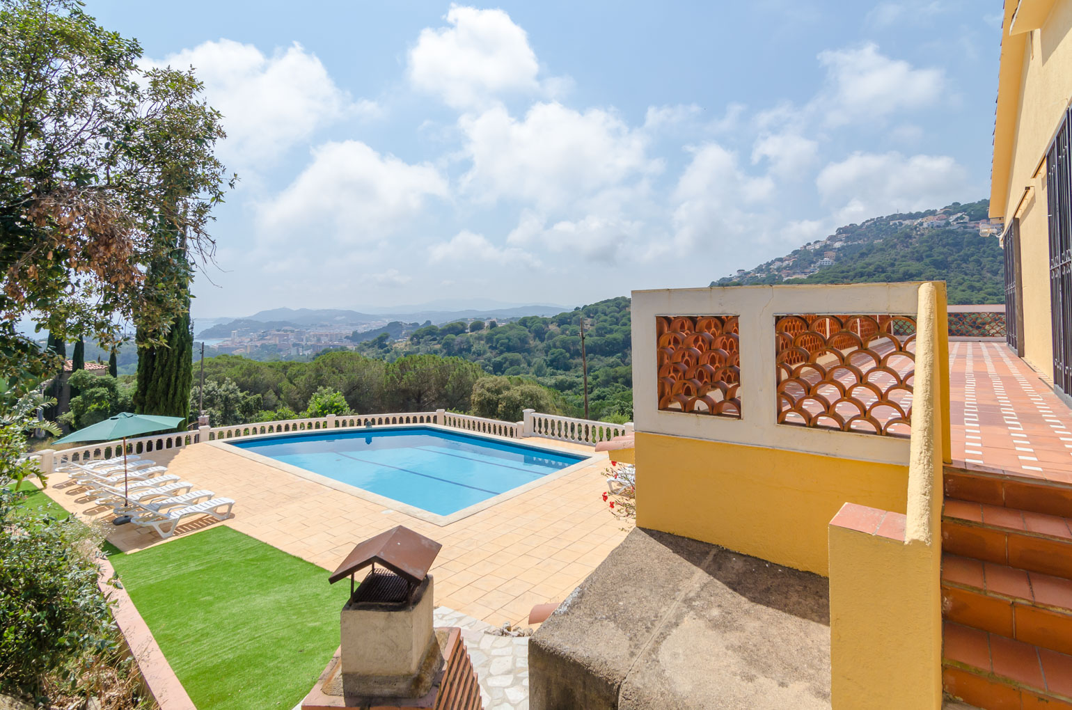Villa Arethusa has terraces all around which provides a splendid view ...